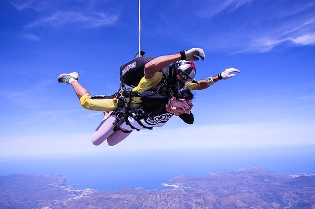 Top 10 Deadliest Hobbies - Toptenz.net
