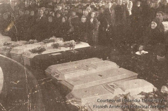 10 Deadliest Human Stampedes - Toptenz.net