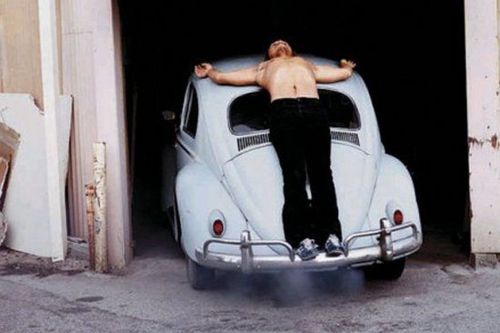 Top 10 Modern Crucifixions (Contains Graphic Images) - Toptenz.net