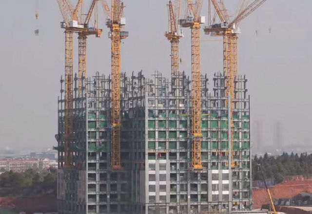 10 Amazing Buildings Constructed in Record Time - Toptenz.net