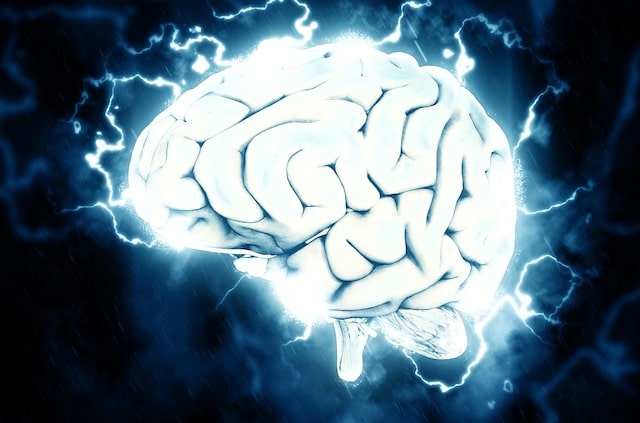 10 Strange Facts About Hallucinations Around the World - Toptenz.net