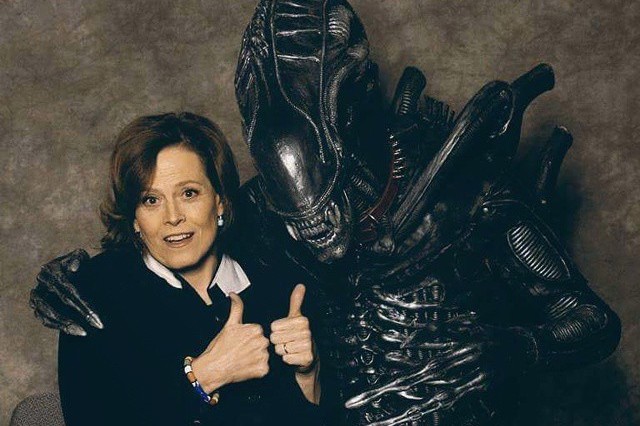 10 Crazy Facts About the Alien Movie Franchise - Toptenz.net
