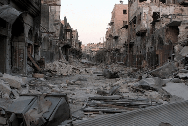 10 Most Extreme Cities in the World - Toptenz.net